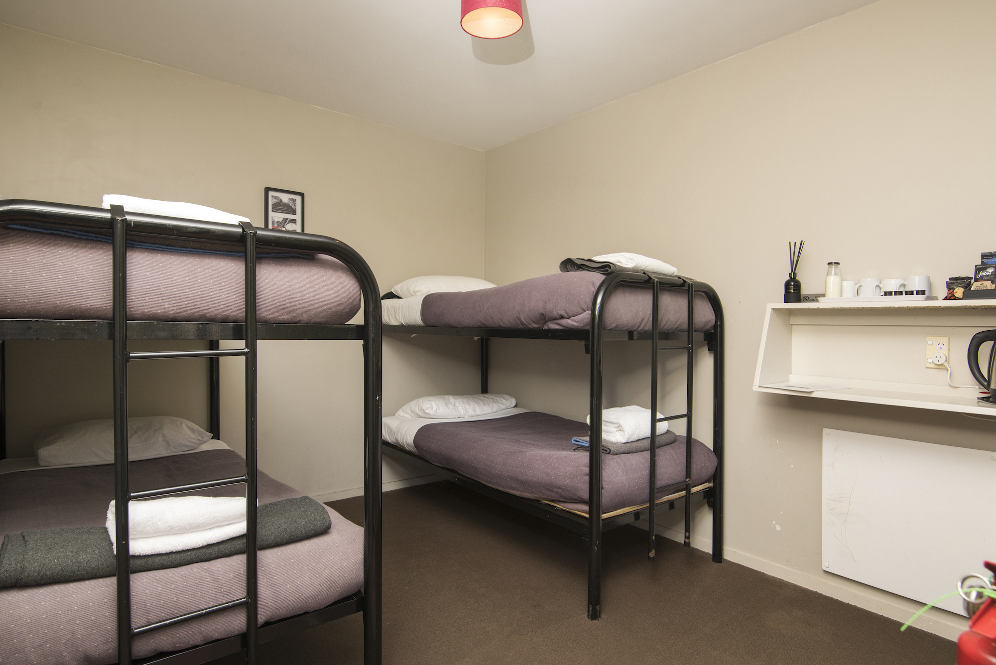 Basic Bunkroom - Hiker Cabins at Furneaux Lodge